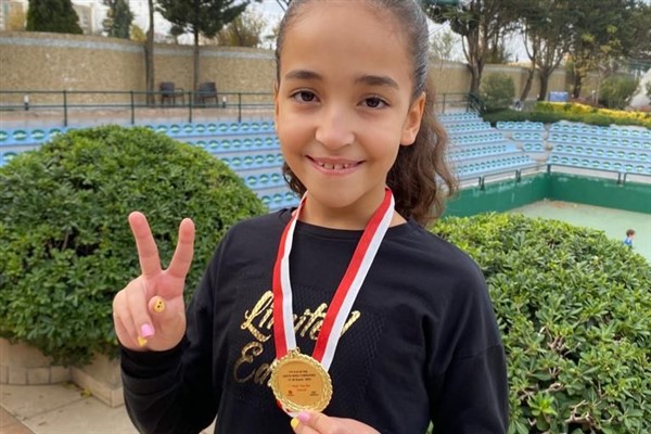 FOTO GALERİ - TENİS ESKRİM DAĞCILIK SPOR KULÜBÜ